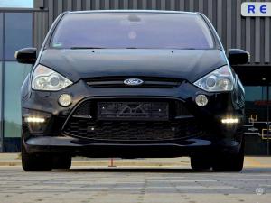 Black Ford S-Max 2013 in Siauliai, with an engine capacity of 2.20 L and mileage of 189 thousand km for 5650 €, photo 4 on AUTOMOTO.COM.LV