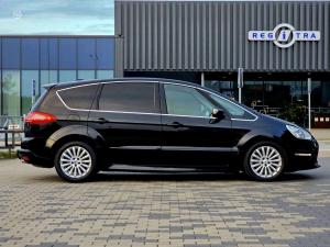 Black Ford S-Max 2013 in Siauliai, with an engine capacity of 2.20 L and mileage of 189 thousand km for 5650 €, photo 8 on AUTOMOTO.COM.LV