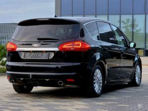 Black Ford S-Max 2013 in Siauliai, with an engine capacity of 2.20 L and mileage of 189 thousand km for 5650 €, photo 10 on AUTOMOTO.COM.LV