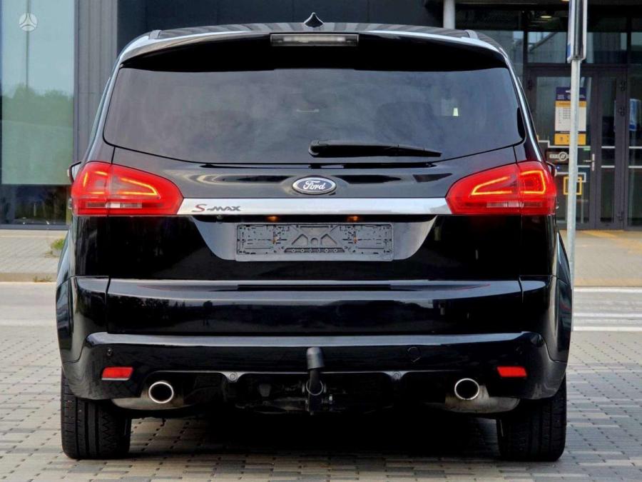 Black Ford S-Max 2013 in Siauliai, with an engine capacity of 2.20 L and mileage of 189 thousand km for 5650 €, photo 12 on AUTOMOTO.COM.LV