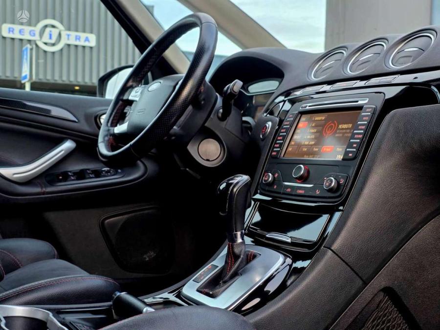 Black Ford S-Max 2013 in Siauliai, with an engine capacity of 2.20 L and mileage of 189 thousand km for 5650 €, photo 21 on AUTOMOTO.COM.LV