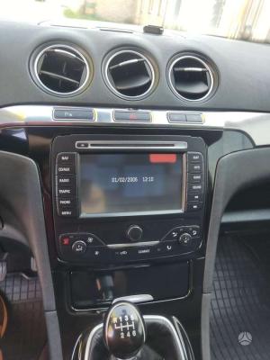 Black Ford S-Max 2013 in Ukmerge, with an engine capacity of 2.00 L and mileage of 224 thousand km for 5200 €, photo 10 on AUTOMOTO.COM.LV