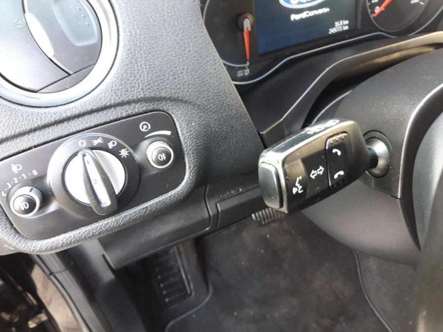 Black Ford S-Max 2013 in Siauliai, with an engine capacity of 2.00 L and mileage of 250 thousand km for 4700 €, photo 18 on AUTOMOTO.COM.LV