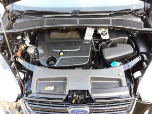 Black Ford S-Max 2013 in Siauliai, with an engine capacity of 2.00 L and mileage of 250 thousand km for 4700 €, photo 26 on AUTOMOTO.COM.LV