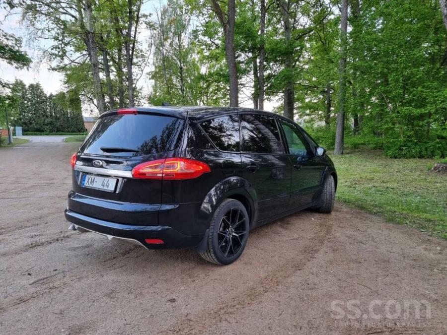 Melns Ford S-Max 2014 Gulbene, ar dzinēja tilpumu 2.00 L un nobraukumu 309 tūkst. km par 6150 €, foto 1 vietnē AUTOMOTO.COM.LV