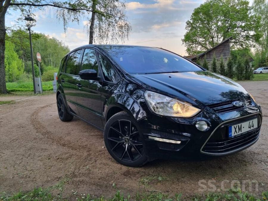 Melns Ford S-Max 2014 Gulbene, ar dzinēja tilpumu 2.00 L un nobraukumu 309 tūkst. km par 6150 €, foto 2 vietnē AUTOMOTO.COM.LV