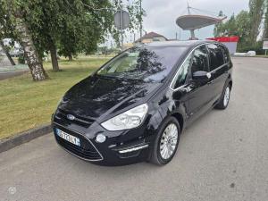 Black Ford S-Max 2014 in Taurage, with an engine capacity of 2.00 L and mileage of 304 thousand km for 5900 €, photo  on AUTOMOTO.COM.LV