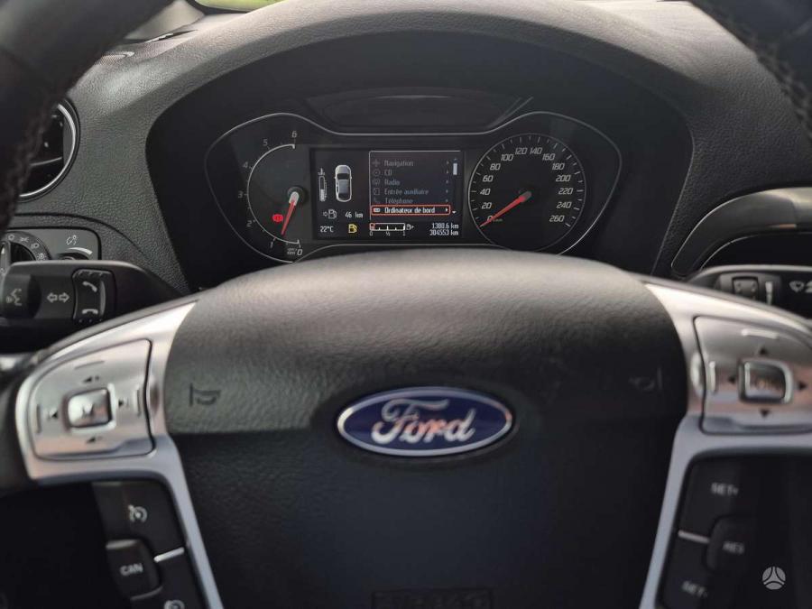 Black Ford S-Max 2014 in Taurage, with an engine capacity of 2.00 L and mileage of 304 thousand km for 5900 €, photo 12 on AUTOMOTO.COM.LV