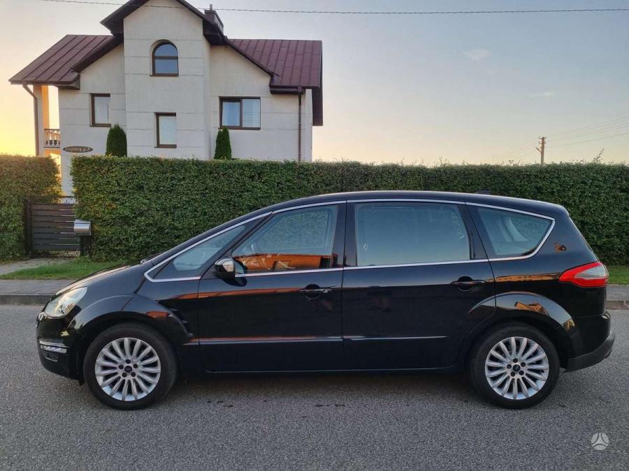 Melns Ford S-Max 2014 Panevēža, ar dzinēja tilpumu 2.18 L un nobraukumu 256 tūkst. km par 5800 €, foto 6 vietnē AUTOMOTO.COM.LV