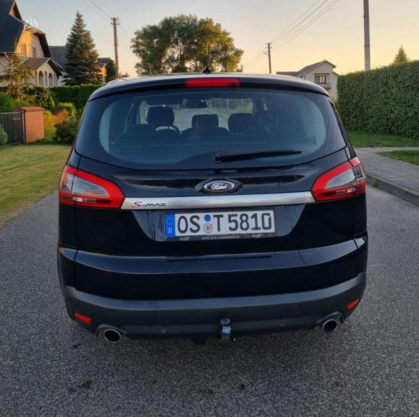 Melns Ford S-Max 2014 Panevēža, ar dzinēja tilpumu 2.18 L un nobraukumu 256 tūkst. km par 5800 €, foto 8 vietnē AUTOMOTO.COM.LV