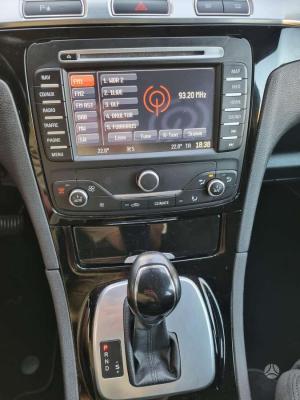 Melns Ford S-Max 2014 Panevēža, ar dzinēja tilpumu 2.18 L un nobraukumu 256 tūkst. km par 5800 €, foto 14 vietnē AUTOMOTO.COM.LV