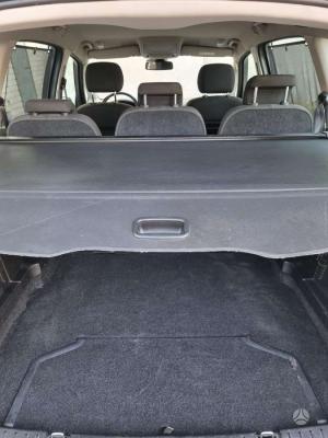 Melns Ford S-Max 2014 Panevēža, ar dzinēja tilpumu 2.18 L un nobraukumu 256 tūkst. km par 5800 €, foto 22 vietnē AUTOMOTO.COM.LV