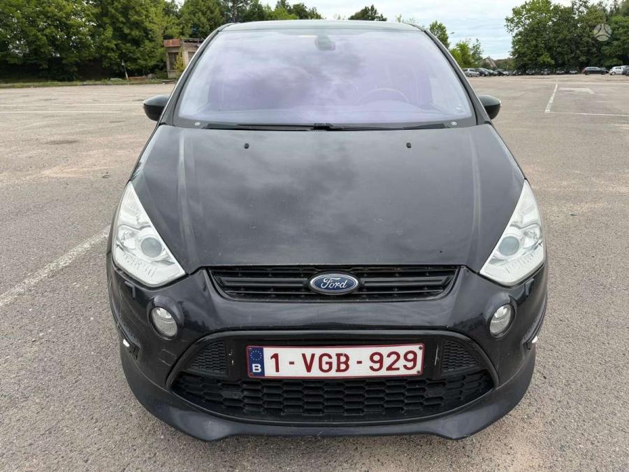 Black Ford S-Max 2014 in Raseiniai, with an engine capacity of 2.00 L and mileage of 268 thousand km for 4300 €, photo 9 on AUTOMOTO.COM.LV