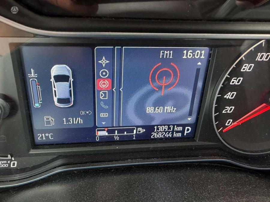 Black Ford S-Max 2014 in Raseiniai, with an engine capacity of 2.00 L and mileage of 268 thousand km for 4300 €, photo 12 on AUTOMOTO.COM.LV