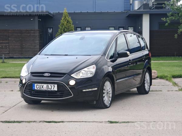 Melns Ford S-Max 2014 Rīga, ar dzinēja tilpumu 2.00 L un nobraukumu 265 tūkst. km par 6390 €, foto 2 vietnē AUTOMOTO.COM.LV