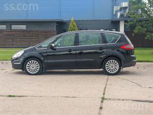 Black Ford S-Max 2014 in Riga, with an engine capacity of 2.00 L and mileage of 265 thousand km for 6390 €, photo 4 on AUTOMOTO.COM.LV