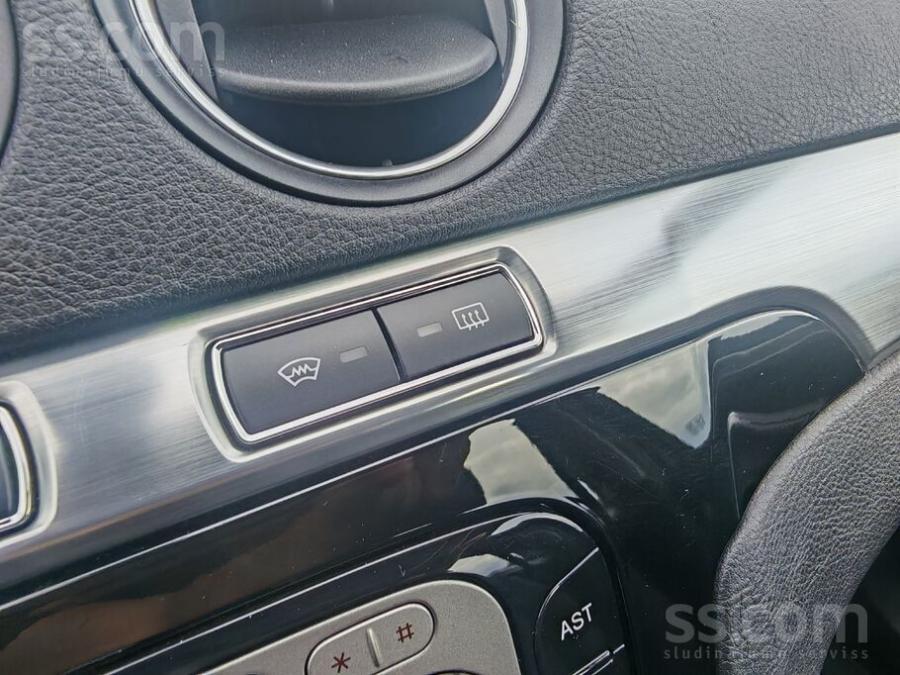 Black Ford S-Max 2014 in Riga, with an engine capacity of 2.00 L and mileage of 265 thousand km for 6390 €, photo 22 on AUTOMOTO.COM.LV