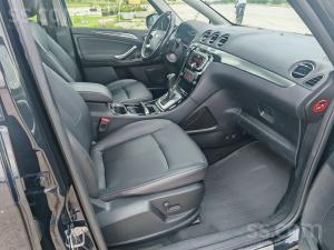 Black Ford S-Max 2014 in Riga, with an engine capacity of 2.00 L and mileage of 265 thousand km for 6390 €, photo 30 on AUTOMOTO.COM.LV