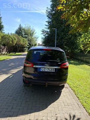 Melns Ford S-Max 2014 Rīga, ar dzinēja tilpumu 2.00 L un nobraukumu 288 tūkst. km par 4000 €, foto 4 vietnē AUTOMOTO.COM.LV