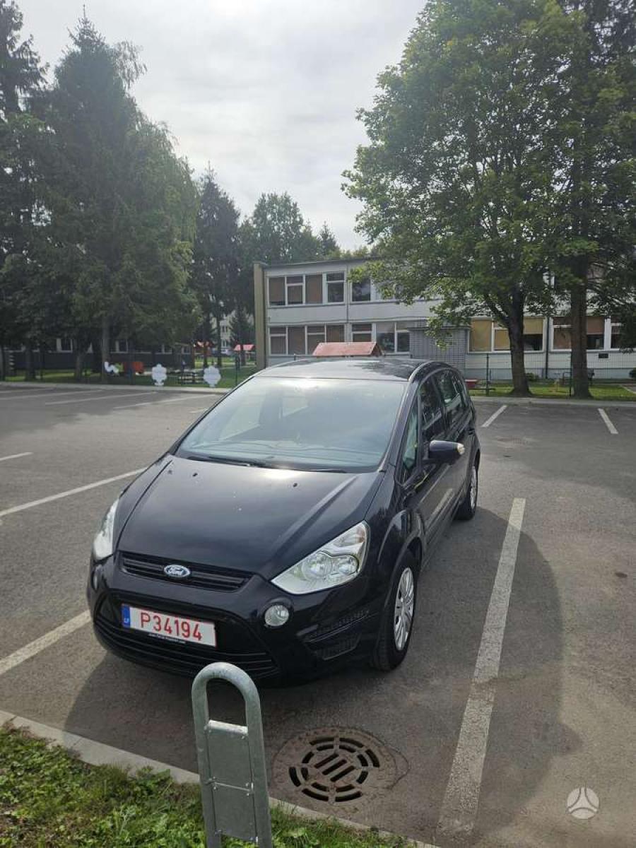 Melns Ford S-Max 2014 Kauņa, ar dzinēja tilpumu 2.00 L un nobraukumu 304 tūkst. km par 3950 €, foto 1 vietnē AUTOMOTO.COM.LV