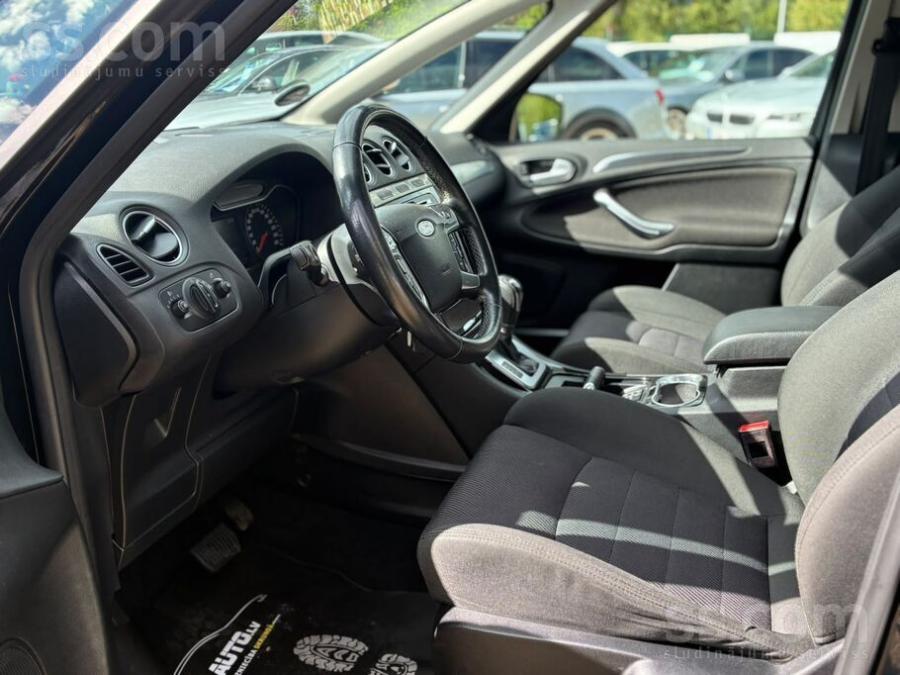 Melns Ford S-Max 2014 Kuldīga, ar dzinēja tilpumu 2.00 L un nobraukumu 329 tūkst. km par 3990 €, foto 10 vietnē AUTOMOTO.COM.LV