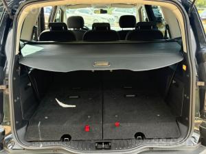 Melns Ford S-Max 2014 Kuldīga, ar dzinēja tilpumu 2.00 L un nobraukumu 329 tūkst. km par 3990 €, foto 15 vietnē AUTOMOTO.COM.LV