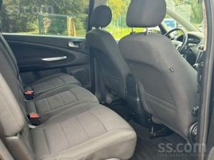 Melns Ford S-Max 2014 Kuldīga, ar dzinēja tilpumu 2.00 L un nobraukumu 329 tūkst. km par 3990 €, foto 16 vietnē AUTOMOTO.COM.LV