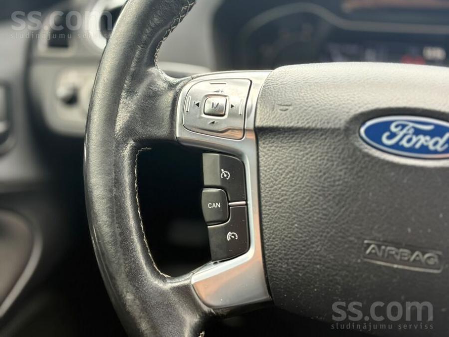 Melns Ford S-Max 2014 Kuldīga, ar dzinēja tilpumu 2.00 L un nobraukumu 329 tūkst. km par 3990 €, foto 20 vietnē AUTOMOTO.COM.LV