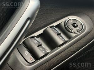 Melns Ford S-Max 2014 Kuldīga, ar dzinēja tilpumu 2.00 L un nobraukumu 329 tūkst. km par 3990 €, foto 27 vietnē AUTOMOTO.COM.LV