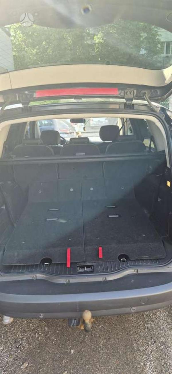 Melns Ford S-Max 2014 Viļņa, ar dzinēja tilpumu 2.00 L un nobraukumu 307 tūkst. km par 4000 €, foto 8 vietnē AUTOMOTO.COM.LV