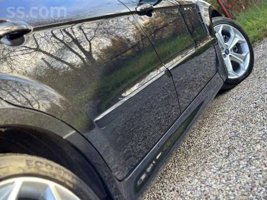 Black Ford S-Max 2014 in Tukums, with an engine capacity of 2.00 L and mileage of 269 thousand km for 6990 €, photo 9 on AUTOMOTO.COM.LV