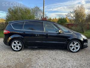 Black Ford S-Max 2014 in Tukums, with an engine capacity of 2.00 L and mileage of 269 thousand km for 6990 €, photo 11 on AUTOMOTO.COM.LV