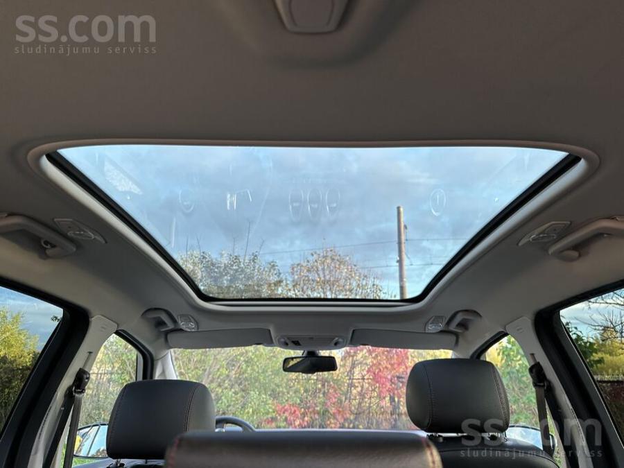 Black Ford S-Max 2014 in Tukums, with an engine capacity of 2.00 L and mileage of 269 thousand km for 6990 €, photo 20 on AUTOMOTO.COM.LV