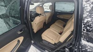 Black Ford S-Max 2015 in Vilnius, with an engine capacity of 2.00 L and mileage of 250 thousand km for 6900 €, photo 11 on AUTOMOTO.COM.LV