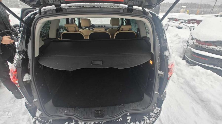 Black Ford S-Max 2015 in Vilnius, with an engine capacity of 2.00 L and mileage of 250 thousand km for 6900 €, photo 14 on AUTOMOTO.COM.LV