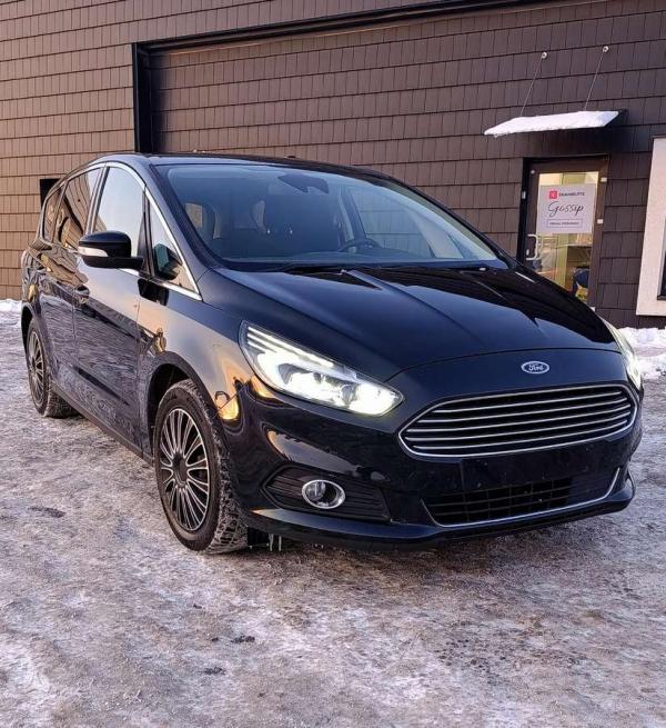 Black Ford S-Max 2015 in Kaunas, with an engine capacity of 2.00 L and mileage of 262 thousand km for 6900 €, photo 1 on AUTOMOTO.COM.LV