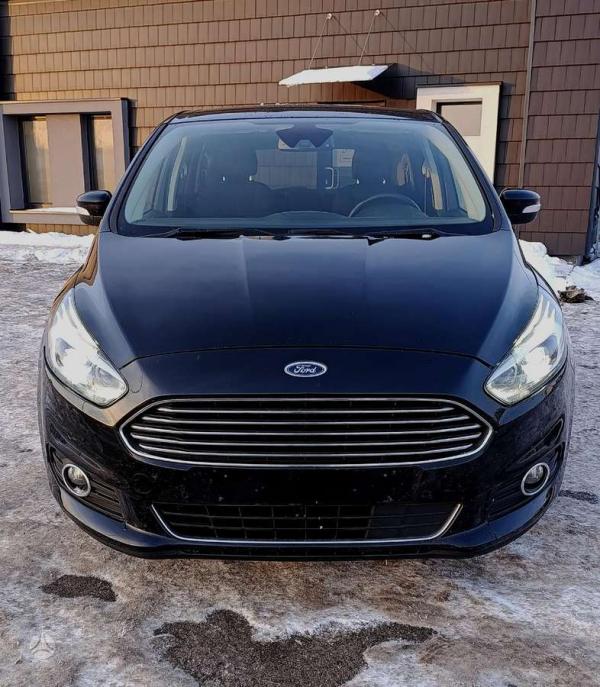 Black Ford S-Max 2015 in Kaunas, with an engine capacity of 2.00 L and mileage of 262 thousand km for 6900 €, photo 4 on AUTOMOTO.COM.LV