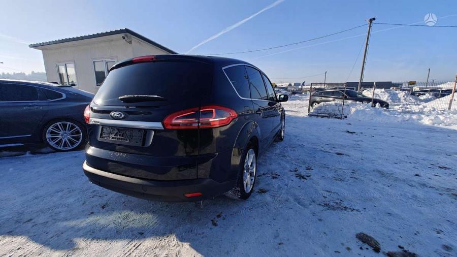 Melns Ford S-Max 2015 Viļņa, ar dzinēja tilpumu 2.00 L un nobraukumu 256 tūkst. km par 6600 €, foto 6 vietnē AUTOMOTO.COM.LV
