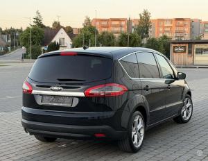 Black Ford S-Max 2015 in Raseiniai, with an engine capacity of 2.00 L and mileage of 269 thousand km for 5550 €, photo 5 on AUTOMOTO.COM.LV