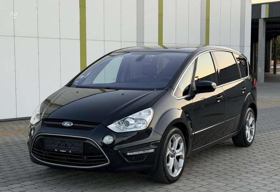 Black Ford S-Max 2015 in Raseiniai, with an engine capacity of 2.00 L and mileage of 269 thousand km for 5550 €, photo 9 on AUTOMOTO.COM.LV