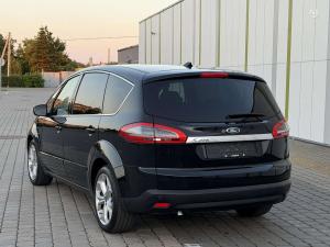 Black Ford S-Max 2015 in Raseiniai, with an engine capacity of 2.00 L and mileage of 269 thousand km for 5550 €, photo 11 on AUTOMOTO.COM.LV