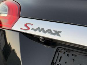 Black Ford S-Max 2015 in Raseiniai, with an engine capacity of 2.00 L and mileage of 269 thousand km for 5550 €, photo 16 on AUTOMOTO.COM.LV