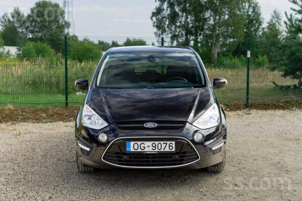 Melns Ford S-Max 2015 Rīga, ar dzinēja tilpumu 2.00 L un nobraukumu 0 tūkst. km par 6890 €, foto 2 vietnē AUTOMOTO.COM.LV