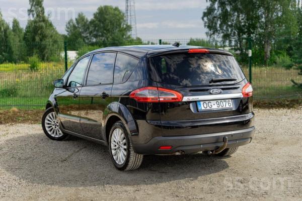 Melns Ford S-Max 2015 Rīga, ar dzinēja tilpumu 2.00 L un nobraukumu 0 tūkst. km par 6890 €, foto 4 vietnē AUTOMOTO.COM.LV