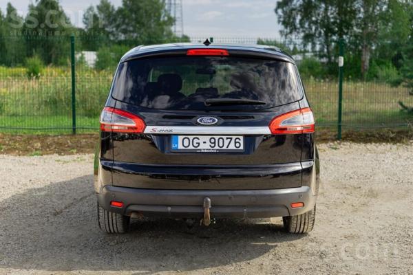 Melns Ford S-Max 2015 Rīga, ar dzinēja tilpumu 2.00 L un nobraukumu 0 tūkst. km par 6890 €, foto 5 vietnē AUTOMOTO.COM.LV