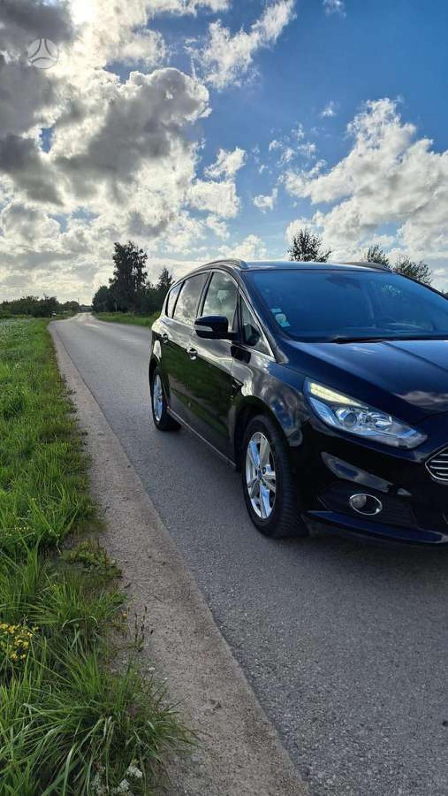 Melns Ford S-Max 2015 Tauragė, ar dzinēja tilpumu 2.00 L un nobraukumu 225 tūkst. km par 7100 €, foto 4 vietnē AUTOMOTO.COM.LV