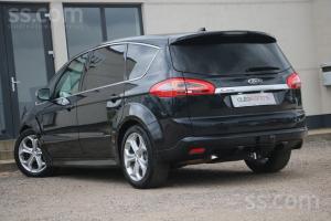 Melns Ford S-Max 2015 Tukums, ar dzinēja tilpumu 2.00 L un nobraukumu 233 tūkst. km par 8998 €, foto 4 vietnē AUTOMOTO.COM.LV