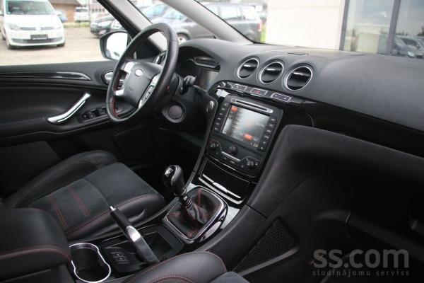 Melns Ford S-Max 2015 Tukums, ar dzinēja tilpumu 2.00 L un nobraukumu 233 tūkst. km par 8998 €, foto 11 vietnē AUTOMOTO.COM.LV