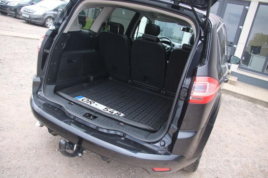 Melns Ford S-Max 2015 Tukums, ar dzinēja tilpumu 2.00 L un nobraukumu 233 tūkst. km par 8998 €, foto 14 vietnē AUTOMOTO.COM.LV