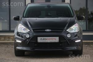 Melns Ford S-Max 2015 Tukums, ar dzinēja tilpumu 2.00 L un nobraukumu 233 tūkst. km par 8998 €, foto 32 vietnē AUTOMOTO.COM.LV